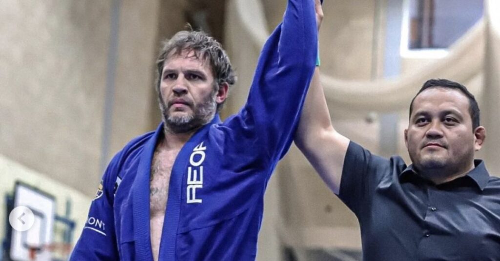 Tom Hardy wins another title at the Brazilian Jiu-jitsu Competition in ...