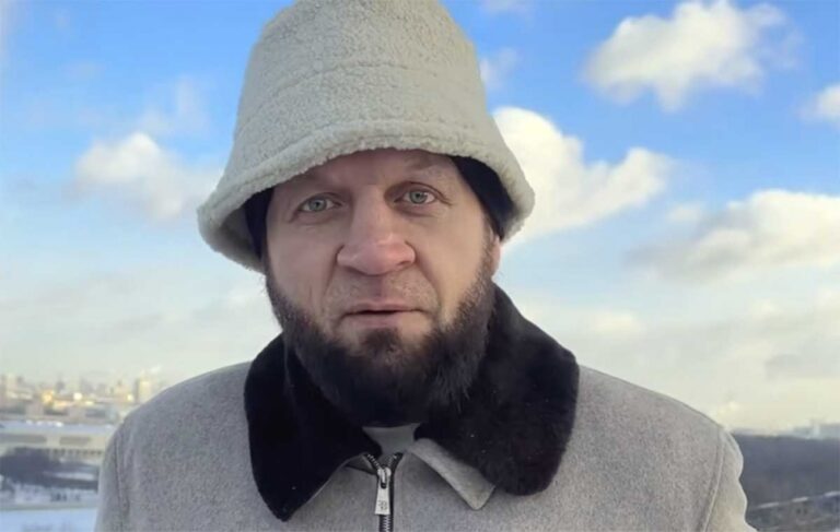 Alexander Emelianenko has entered into a dispute over an apartment - WMMAA